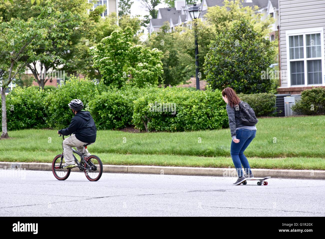 Skateboard bike hi-res stock photography and images - Alamy