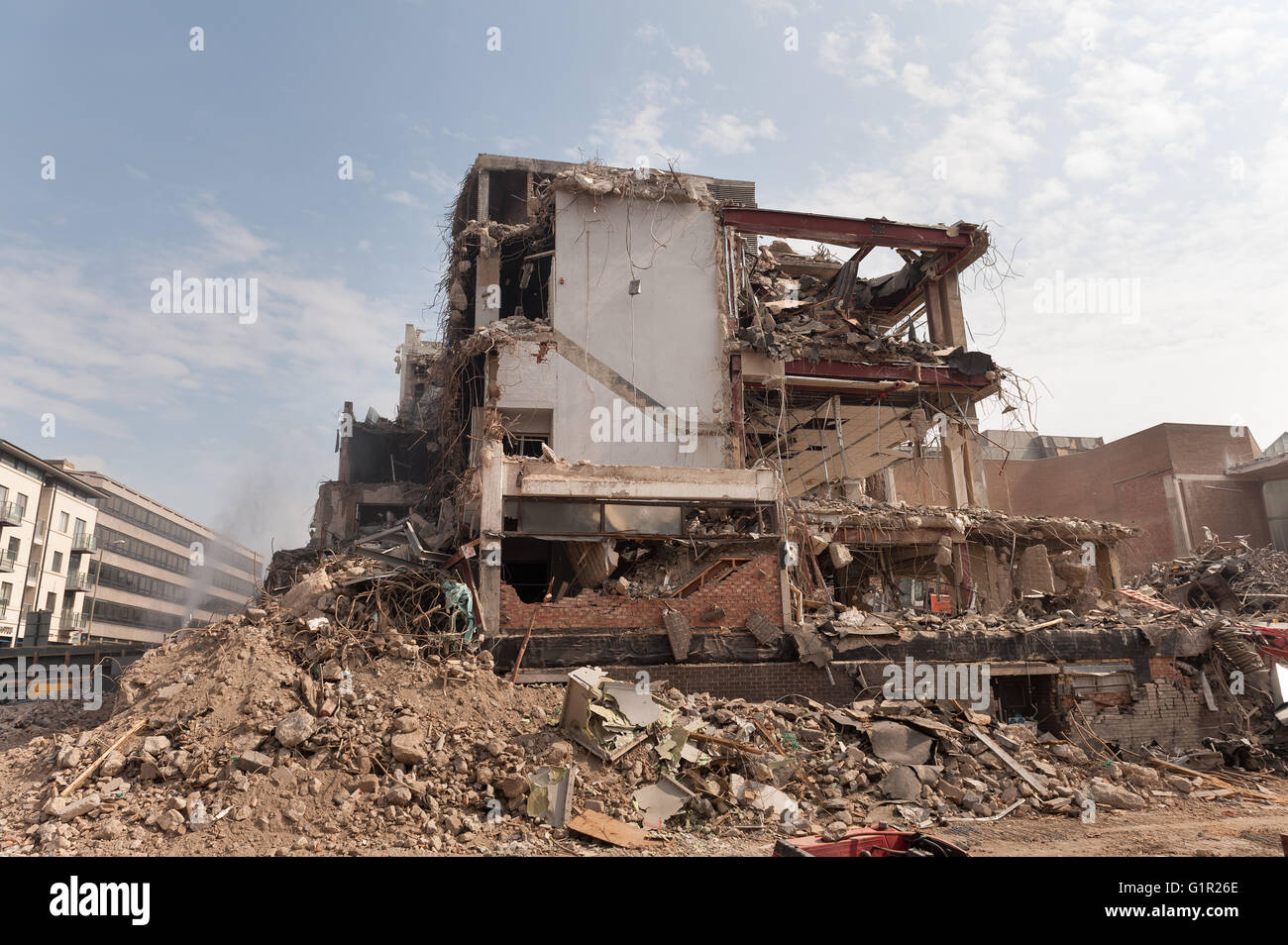 Destruction demolition of westgate shopping center Oxford like a war ...