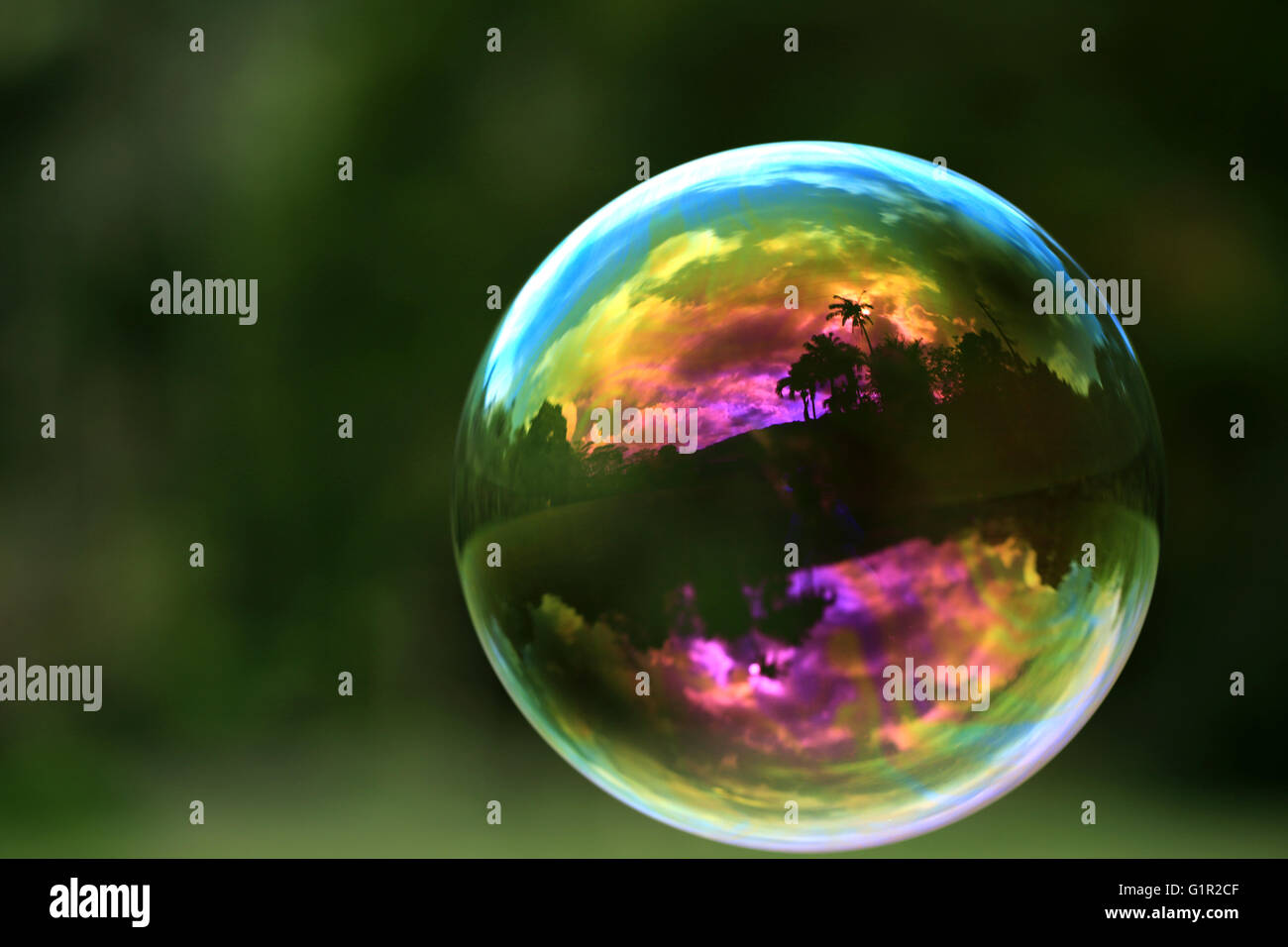 Soap bubble abstract hi-res stock photography and images - Alamy