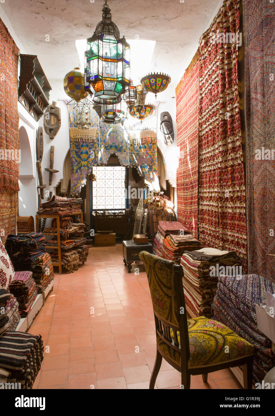Antiques dealer and souvenirs shop indoors, Tangier, Morocco Stock ...