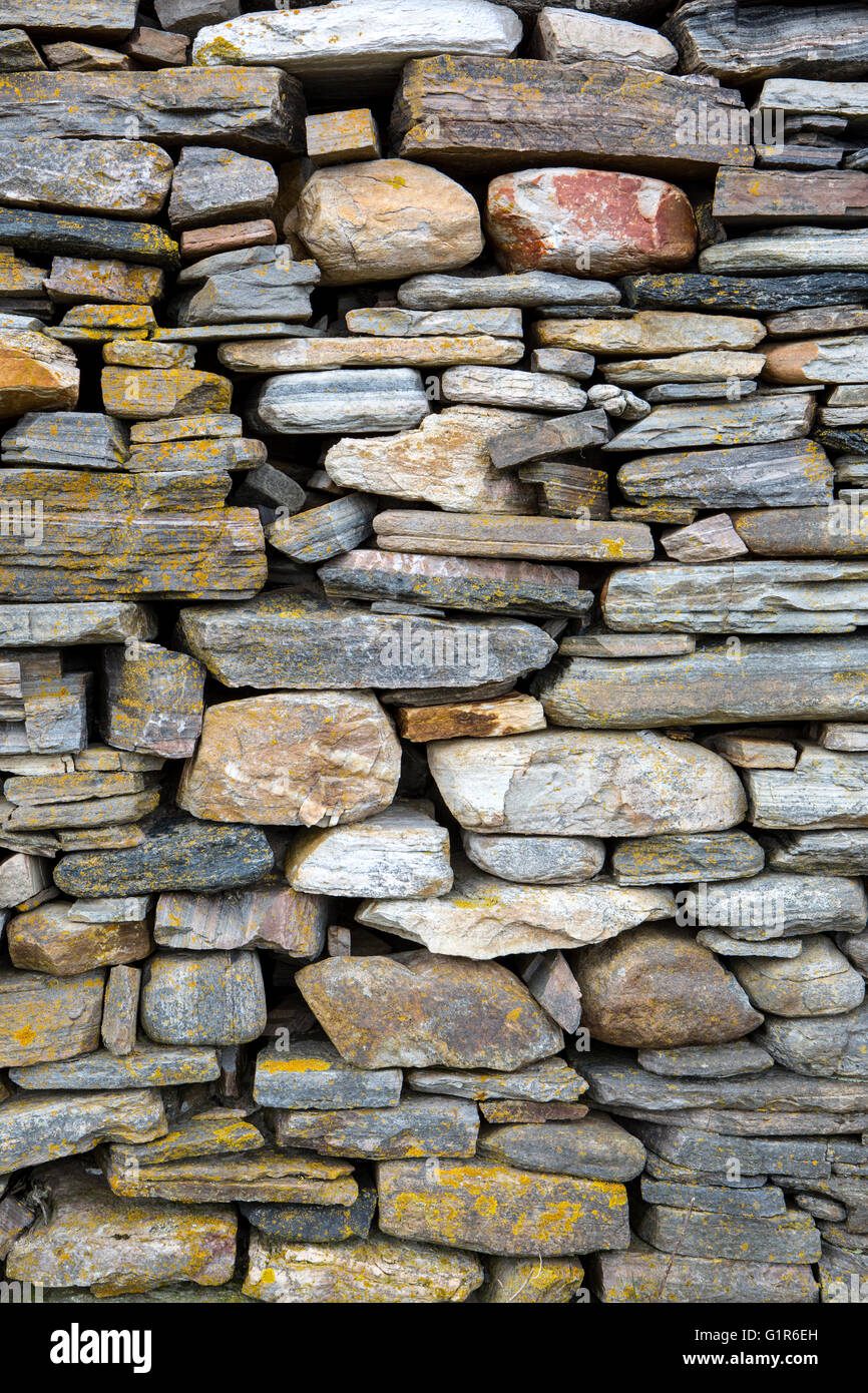 Section of a stone wall Stock Photo - Alamy
