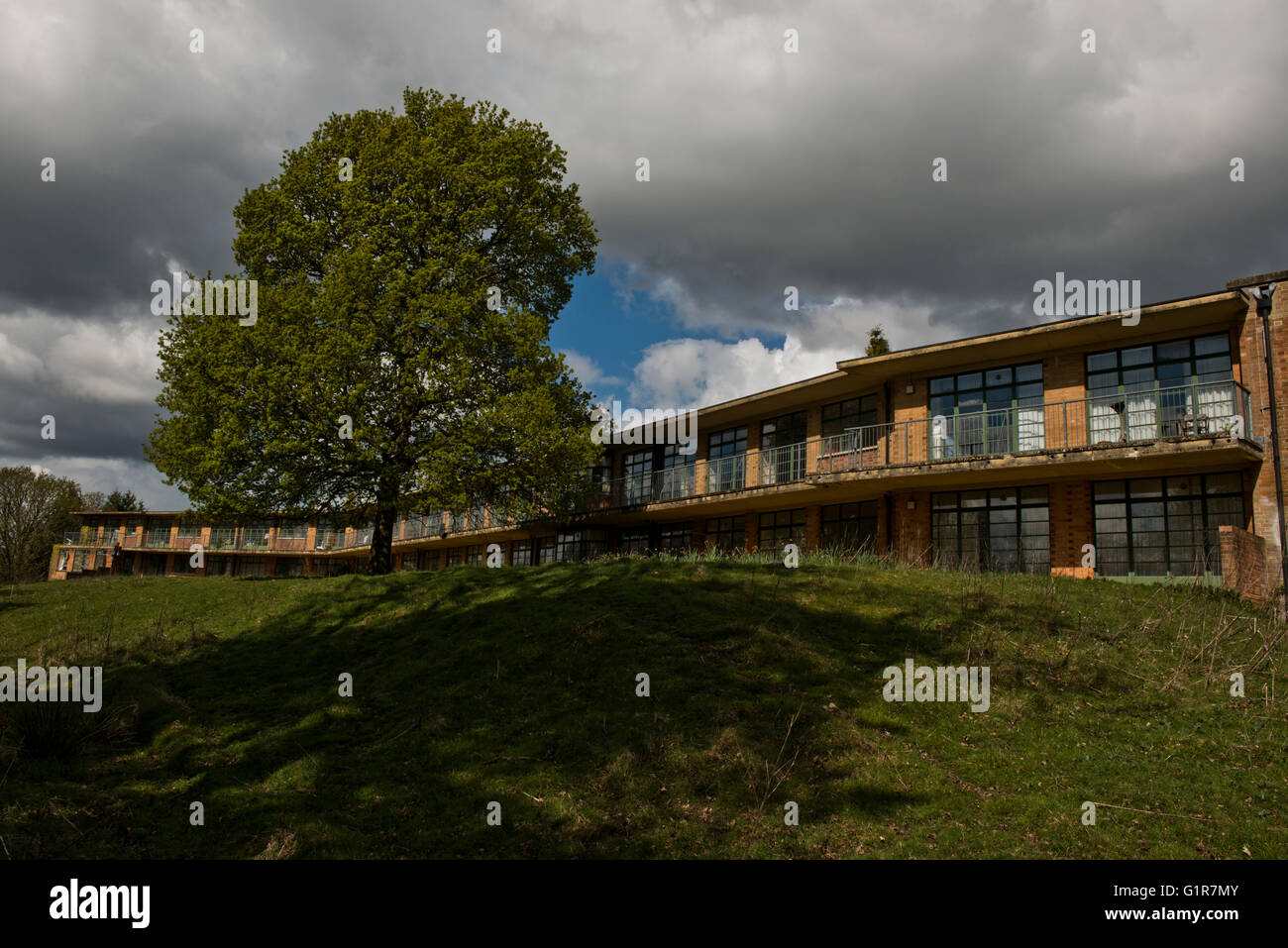 External image of the closed Linford Park Nursing Home, Hampshire, UK ...