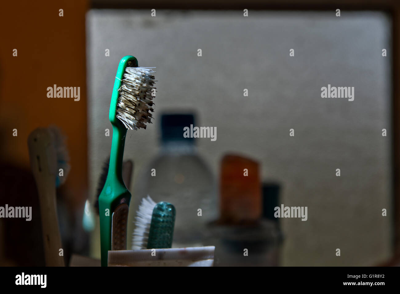 Worn out toothbrush hi-res stock photography and images - Alamy