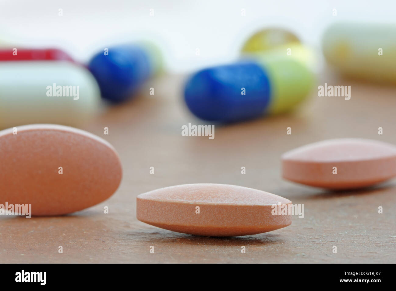Statin tablet hi-res stock photography and images - Alamy