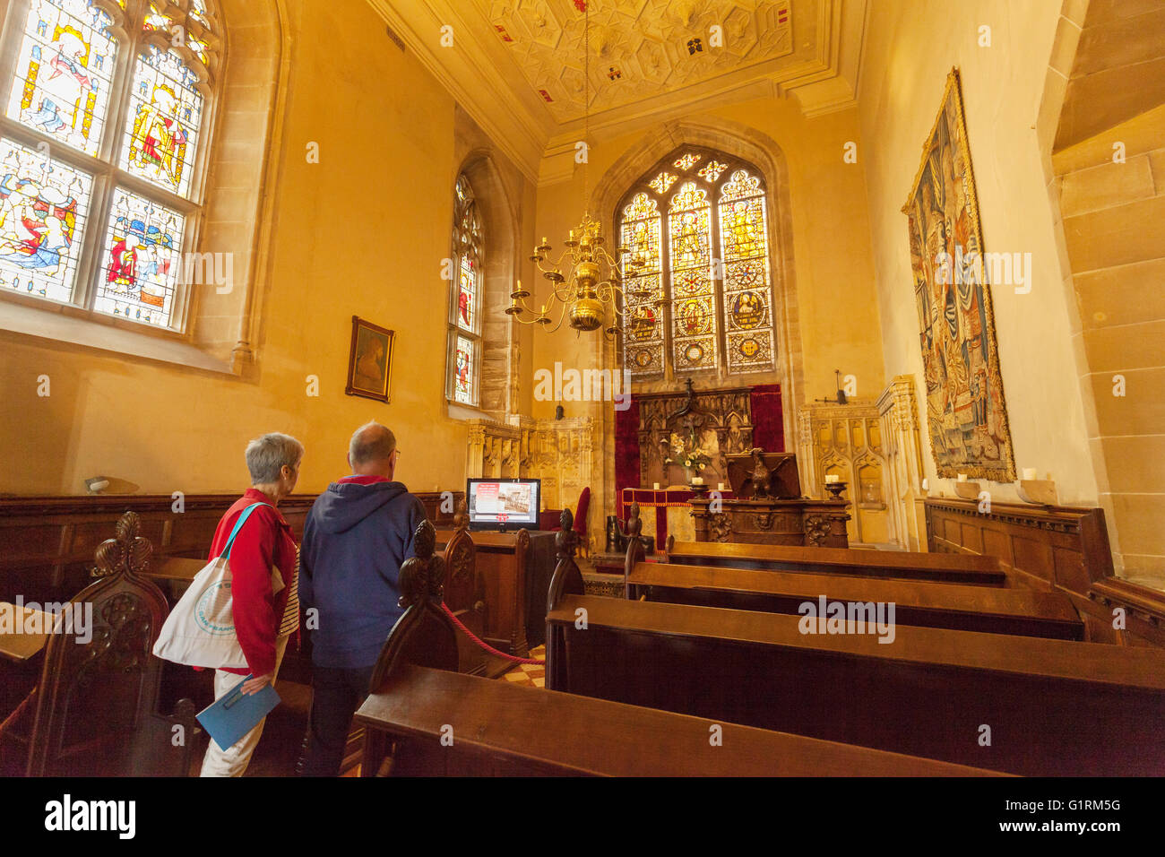 Warwick castle interior hi-res stock photography and images - Alamy