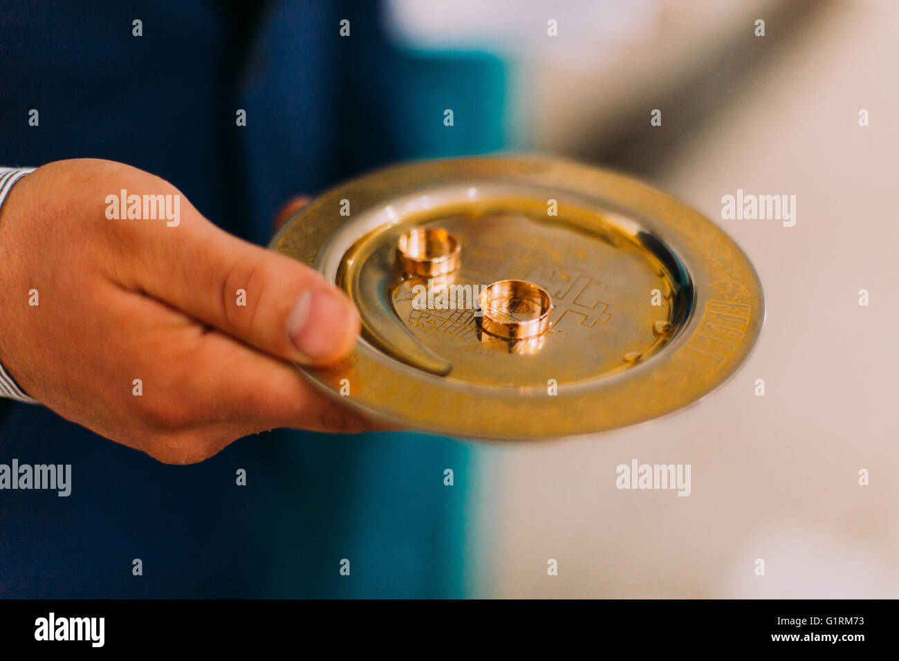 Rings ring love marriage bonding hi-res stock photography and images ...