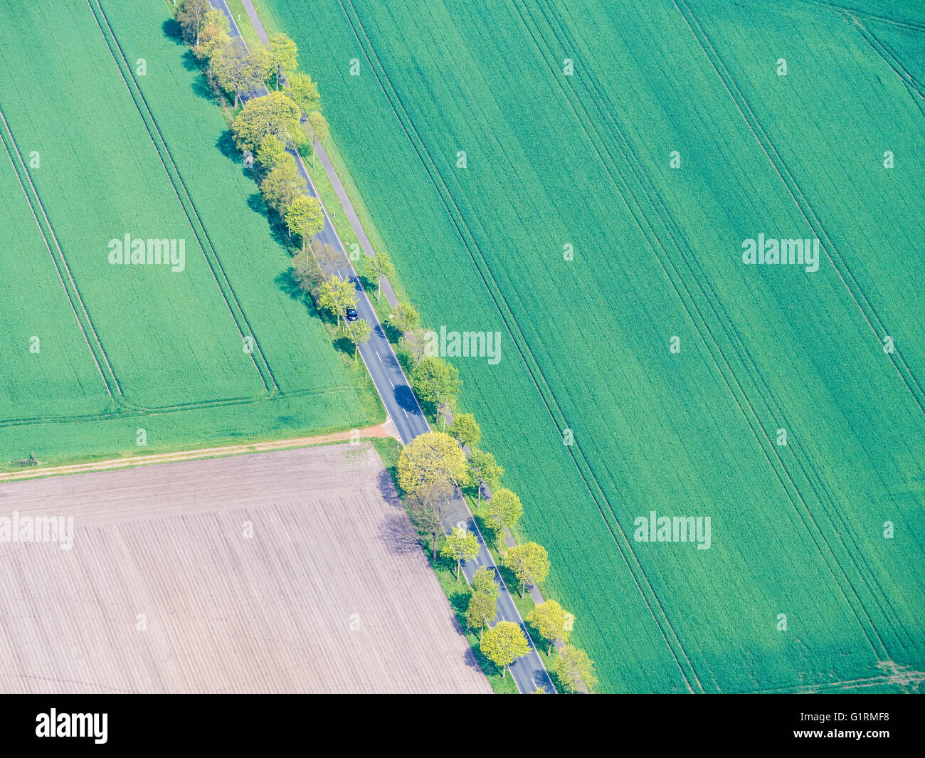 Road row hi-res stock photography and images - Alamy