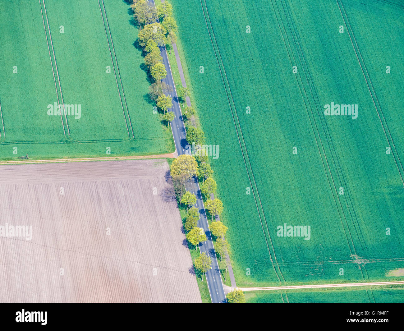 Road row hi-res stock photography and images - Alamy