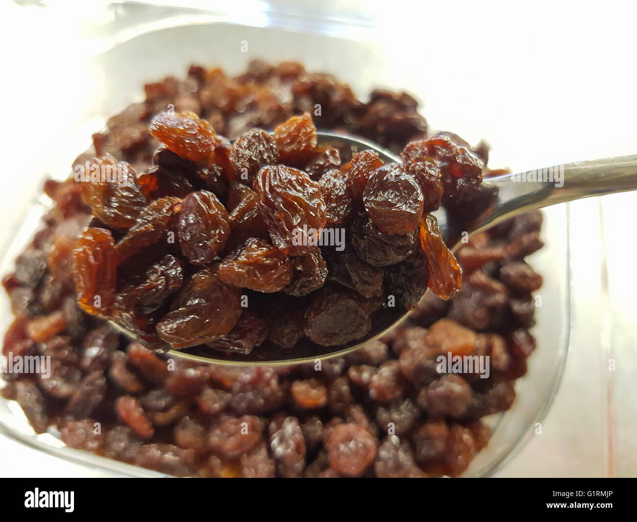 Raisins black texture hi-res stock photography and images - Alamy