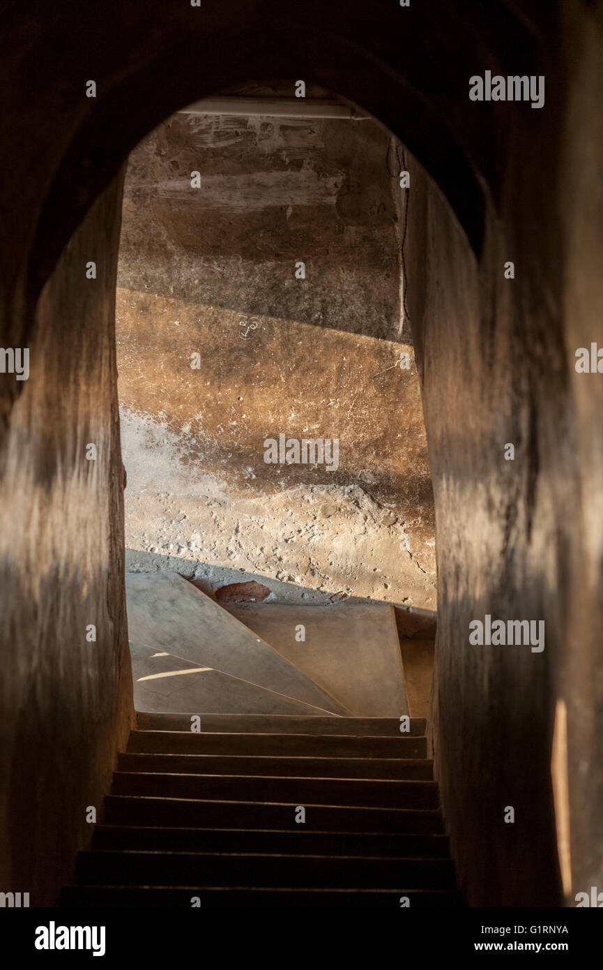Inside pagoda hi-res stock photography and images - Alamy