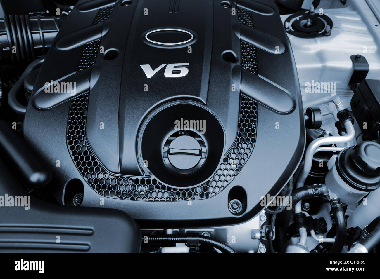 The powerful engine of the modern car Stock Photo - Alamy