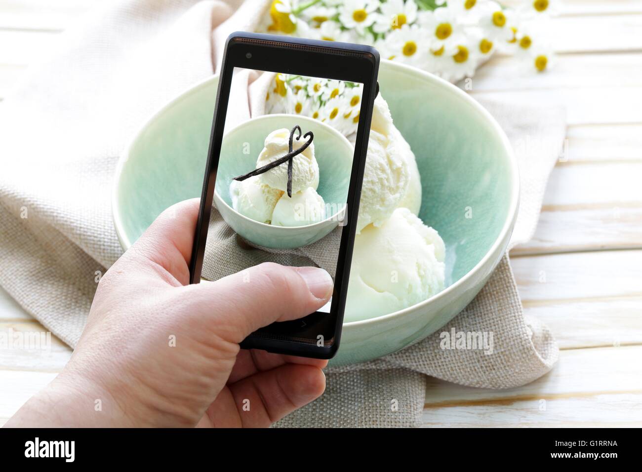 Vanilla Ice Cream Pod Bean High Resolution Stock Photography and Images ...