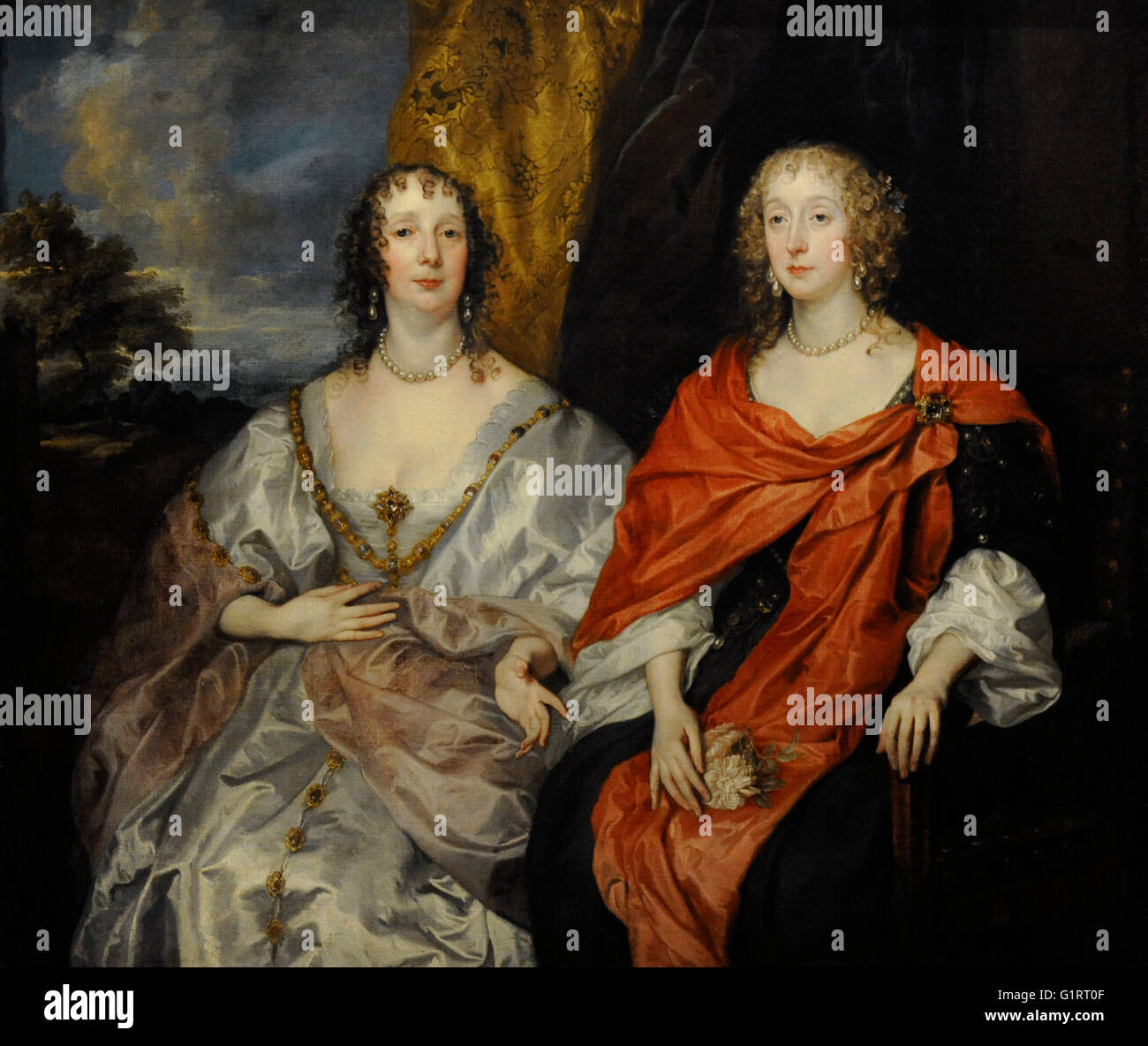 Lady in waiting queen hi-res stock photography and images - Alamy