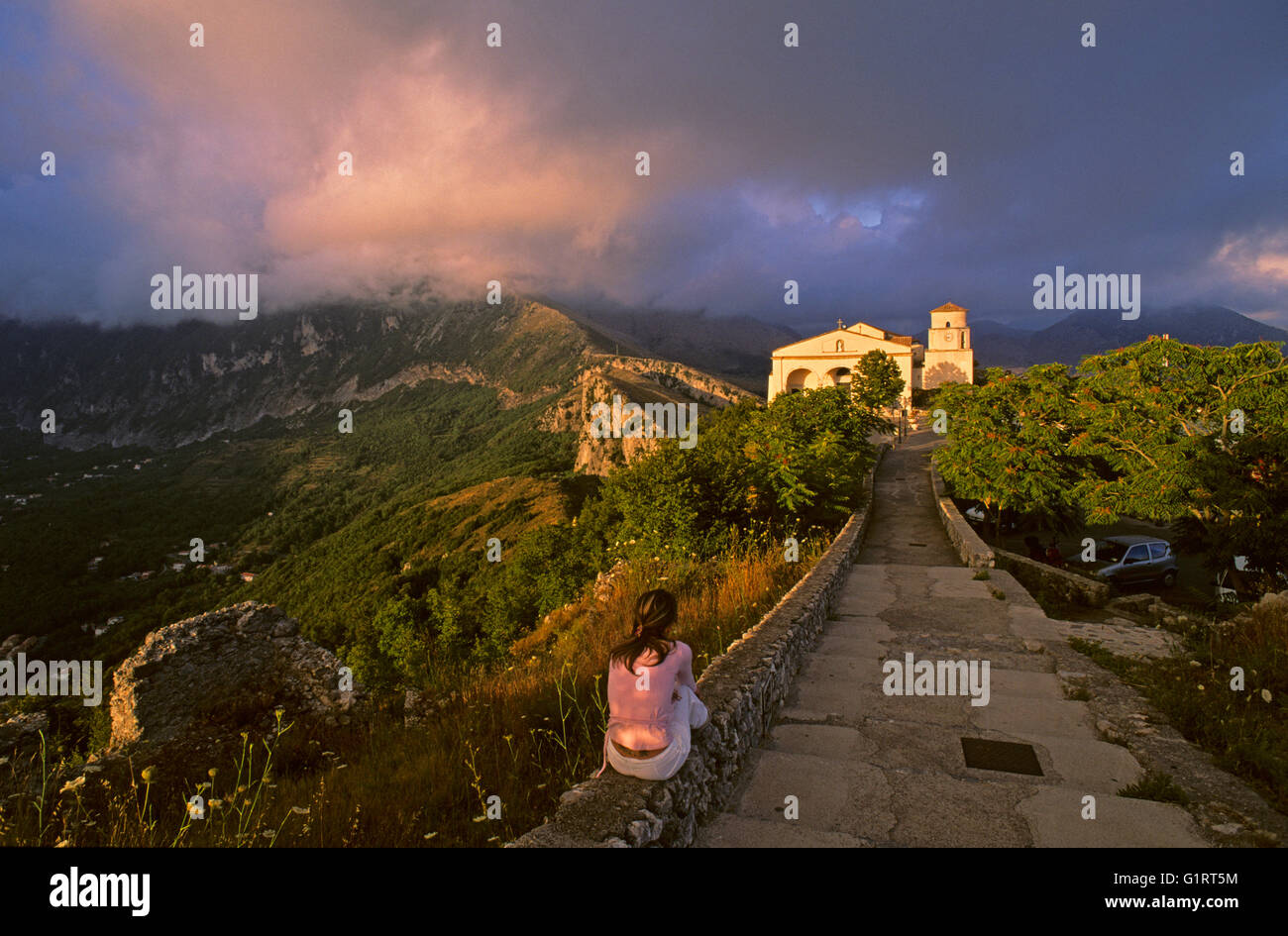 Mount lucania hi-res stock photography and images - Alamy