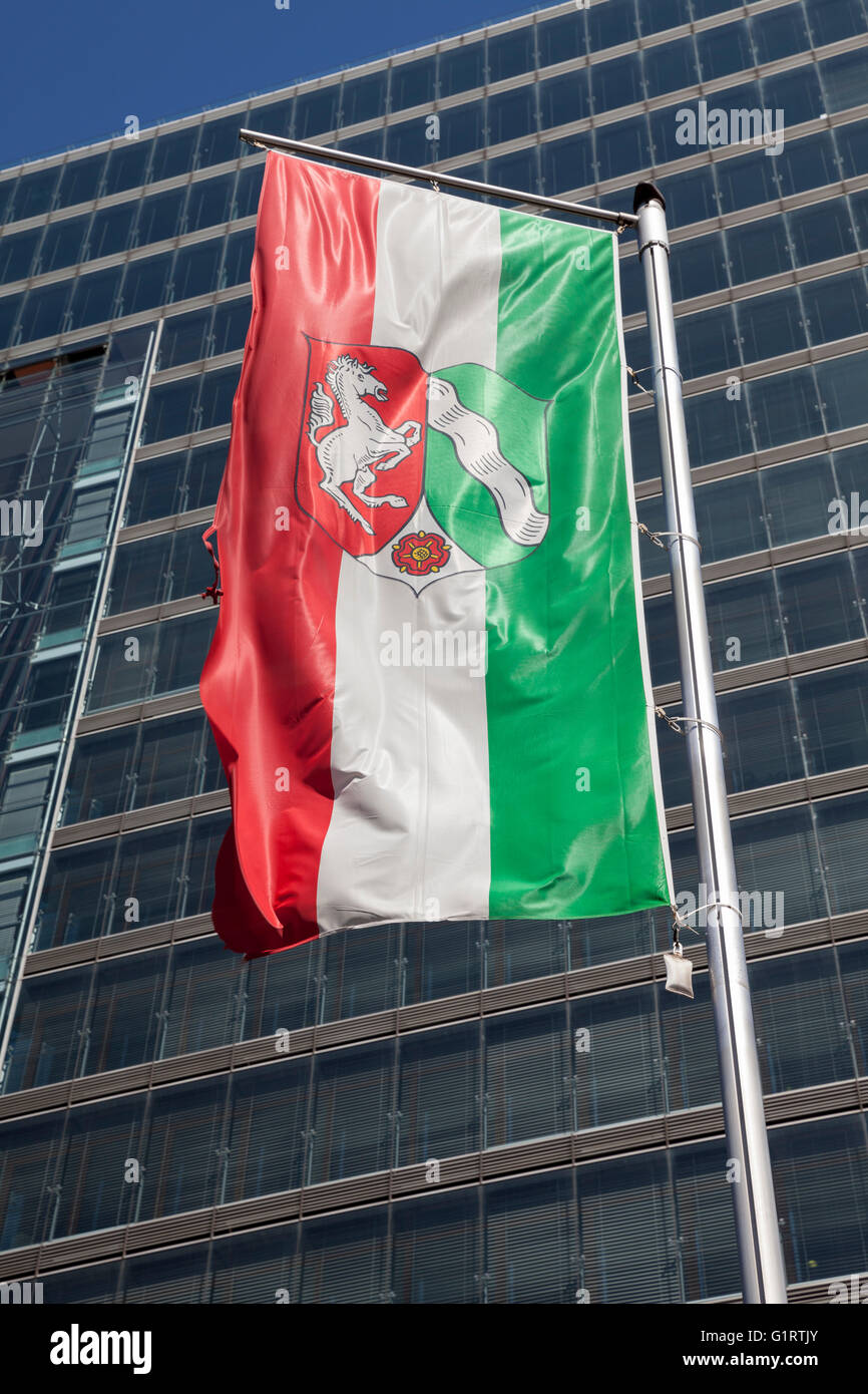 Dusseldorf flag hi-res stock photography and images - Alamy