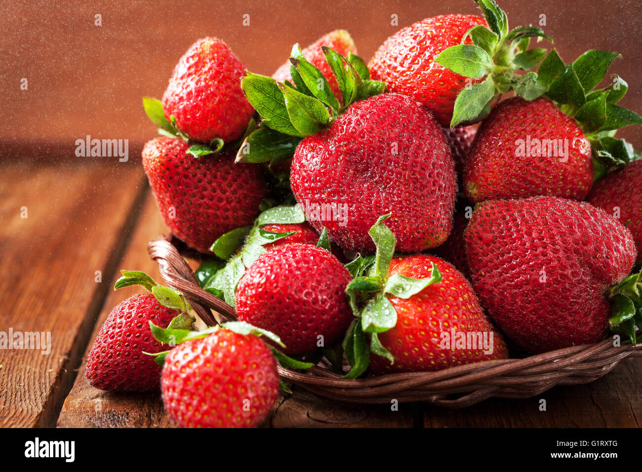 Splash around hi-res stock photography and images - Alamy