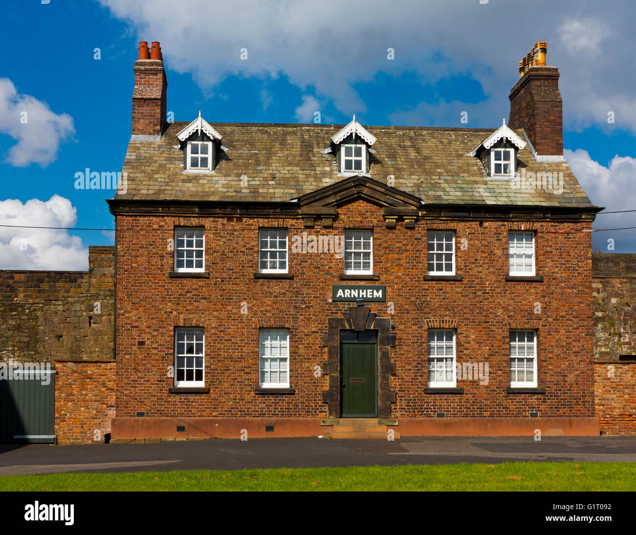 English army 12th century hi-res stock photography and images - Alamy