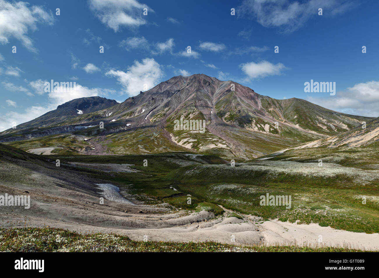 Kamchatka Peninsula: beautiful summer view of Khangar Volcano - active ...