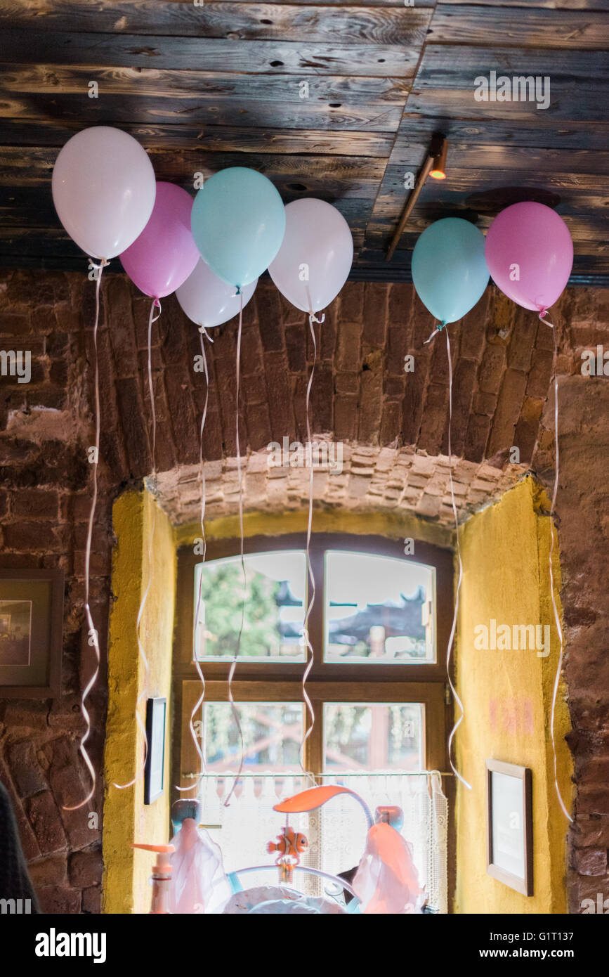 Balloons different shapes hi-res stock photography and images - Alamy