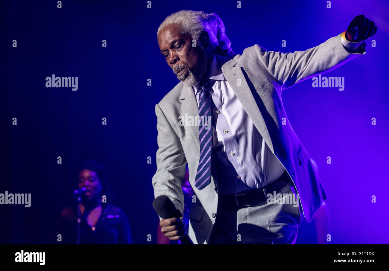 Billy Ocean performing at the O2 Academy Bournemouth Stock Photo - Alamy
