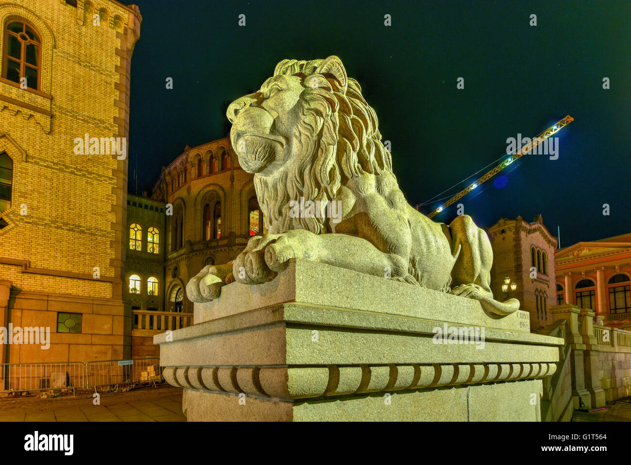 The Storting building (Norwegian: Stortingsbygningen) at night. It is ...