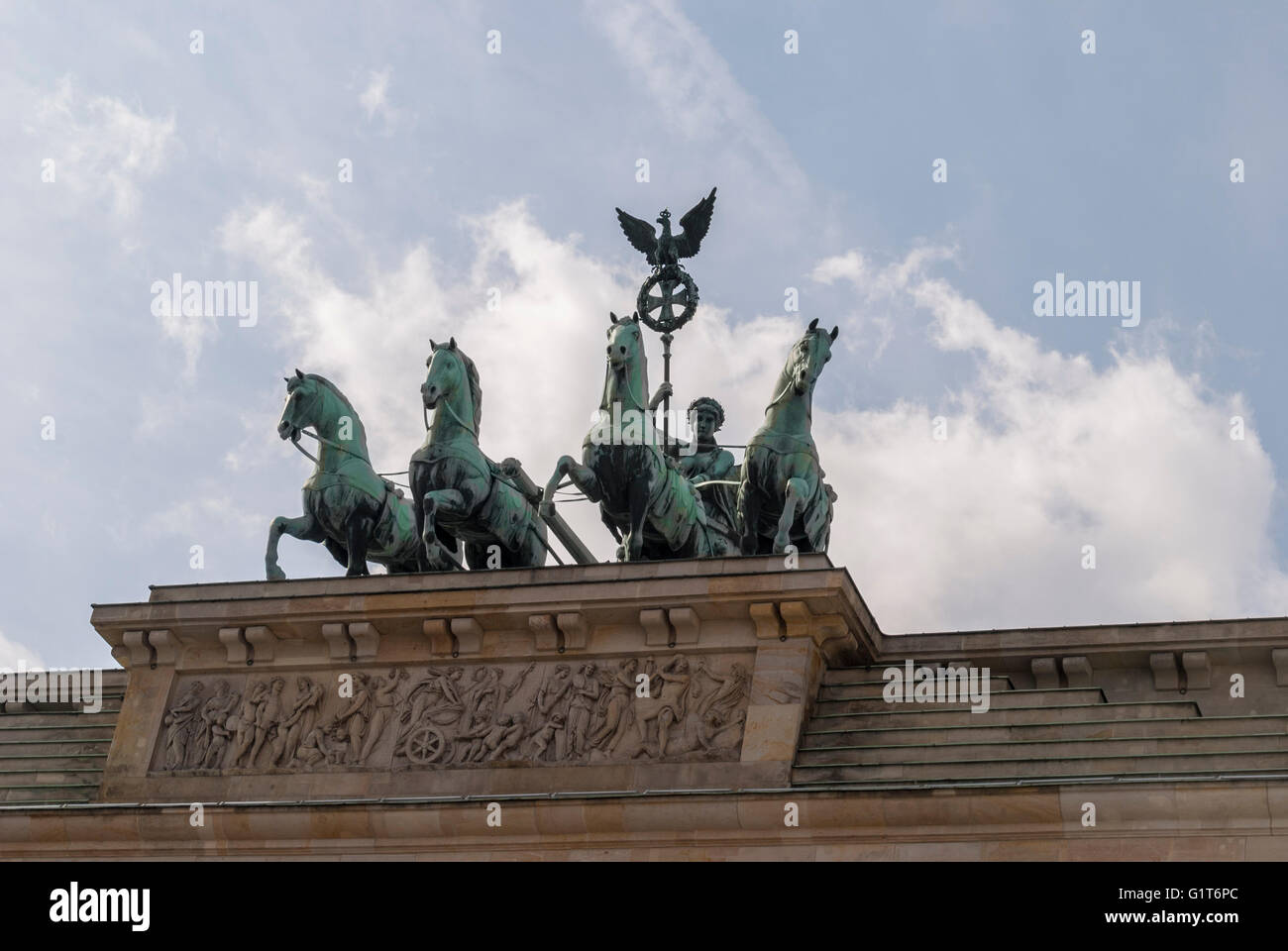 The 'Quadriga' statue of the Goddess of Victory by Gottfried Schadow on ...