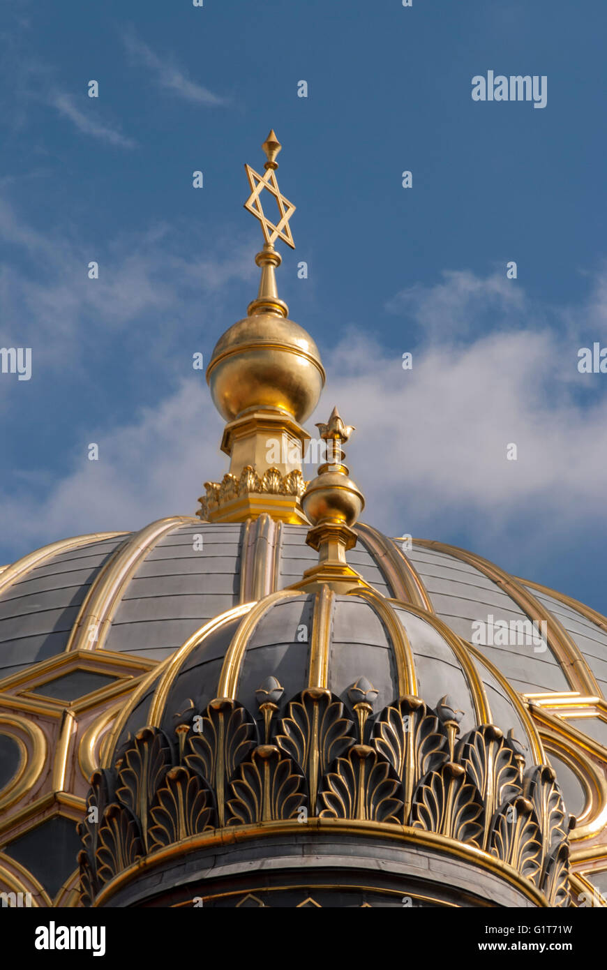 Berlin New Synagogue in the Jewish quarter in the Oranienburger street ...