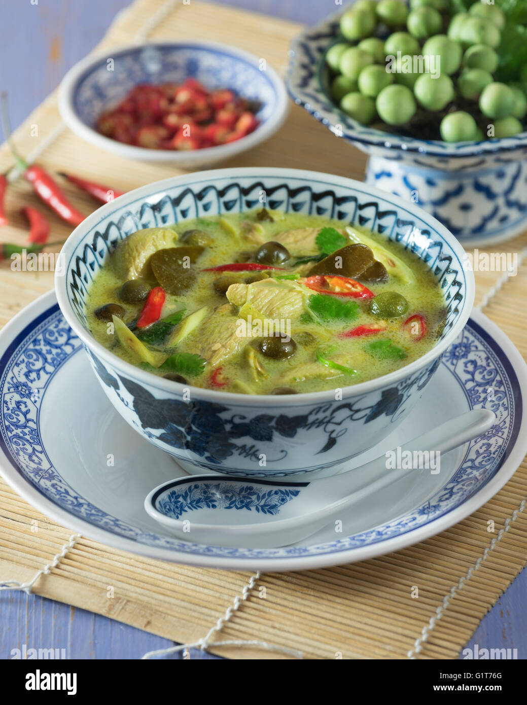 Kaeng khiao wan. Thai green chicken curry Thailand Food Stock Photo - Alamy