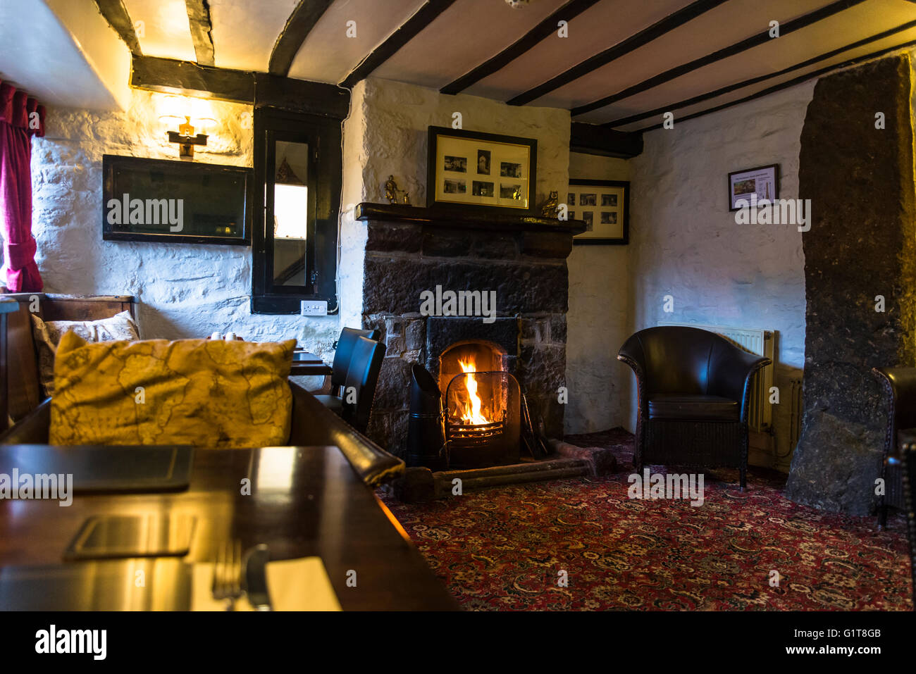 Oxenham Arms Inn, South Zeal, Dartmoor National Park, Okehampton, Devon ...