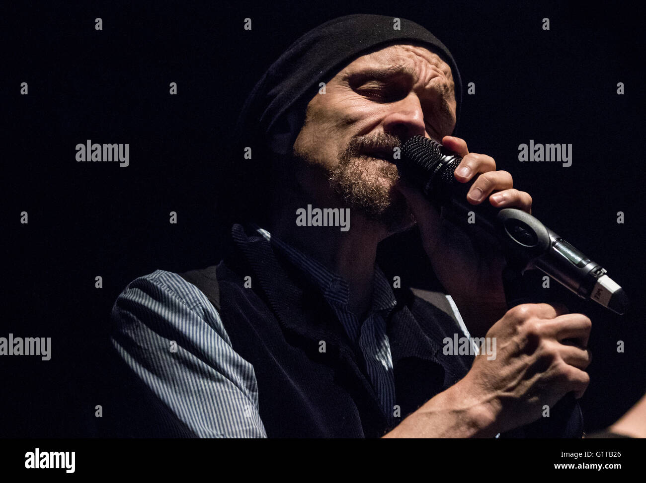 James performing at the O2 Academy Bournemouth Stock Photo - Alamy