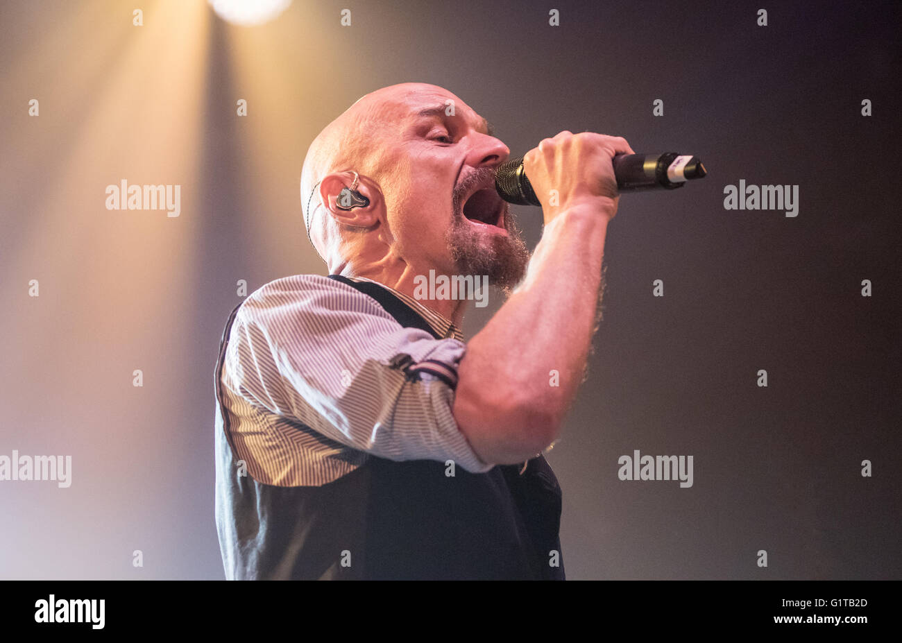 James performing at the O2 Academy Bournemouth Stock Photo - Alamy