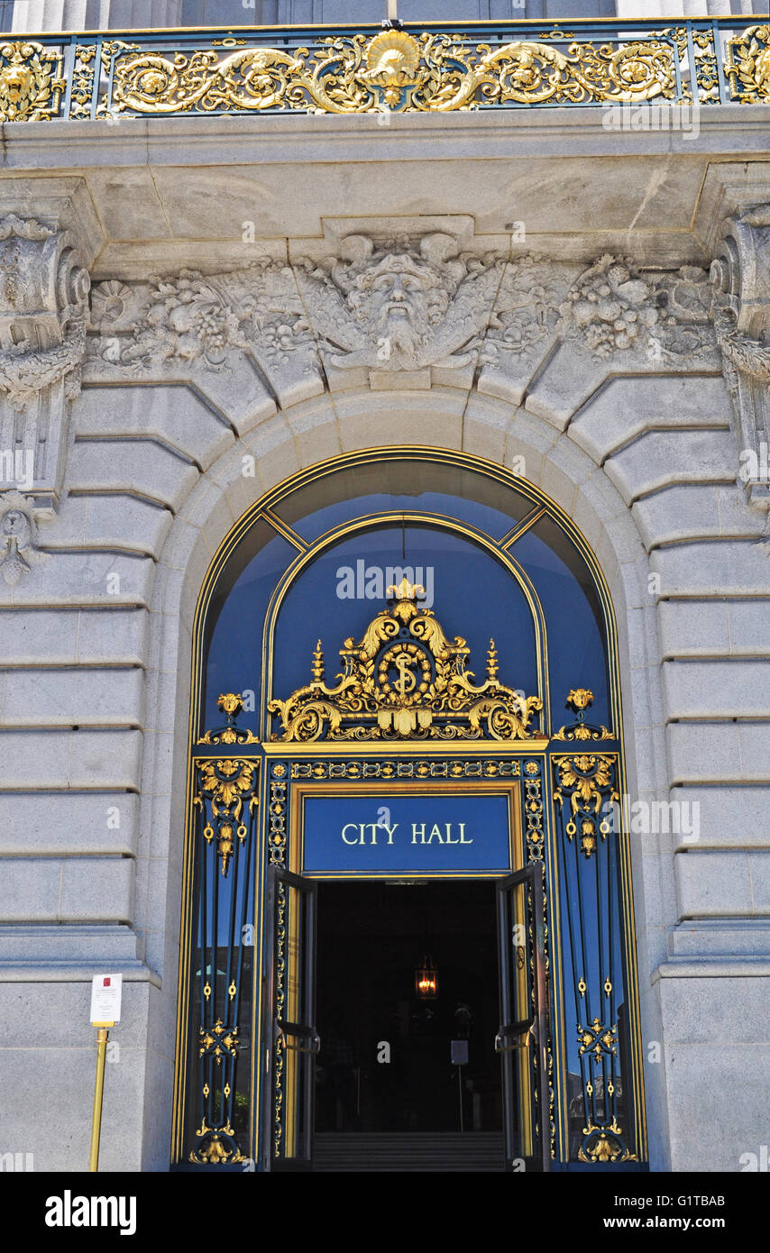 San Francisco, California, Usa: the entrance door of the City Hall, the ...