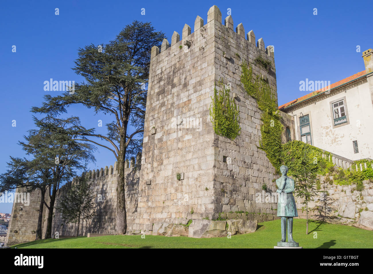 Porto castle hi-res stock photography and images - Alamy