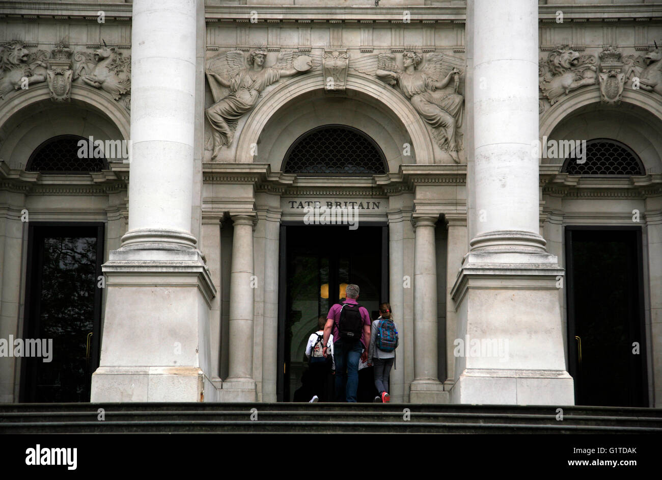 Tate Britain Sculpture Stock Photos & Tate Britain Sculpture Stock ...