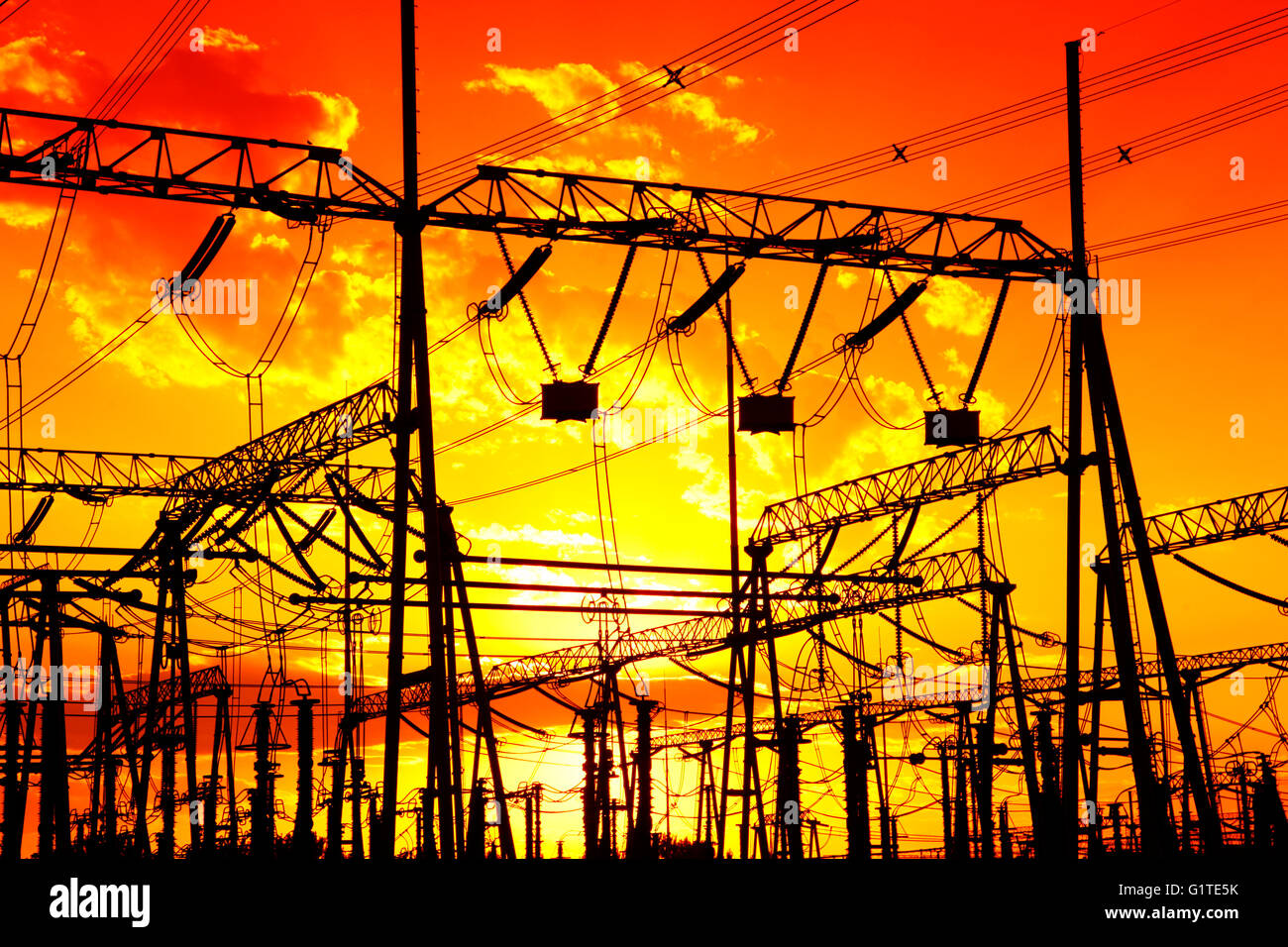 Substation hi-res stock photography and images - Alamy