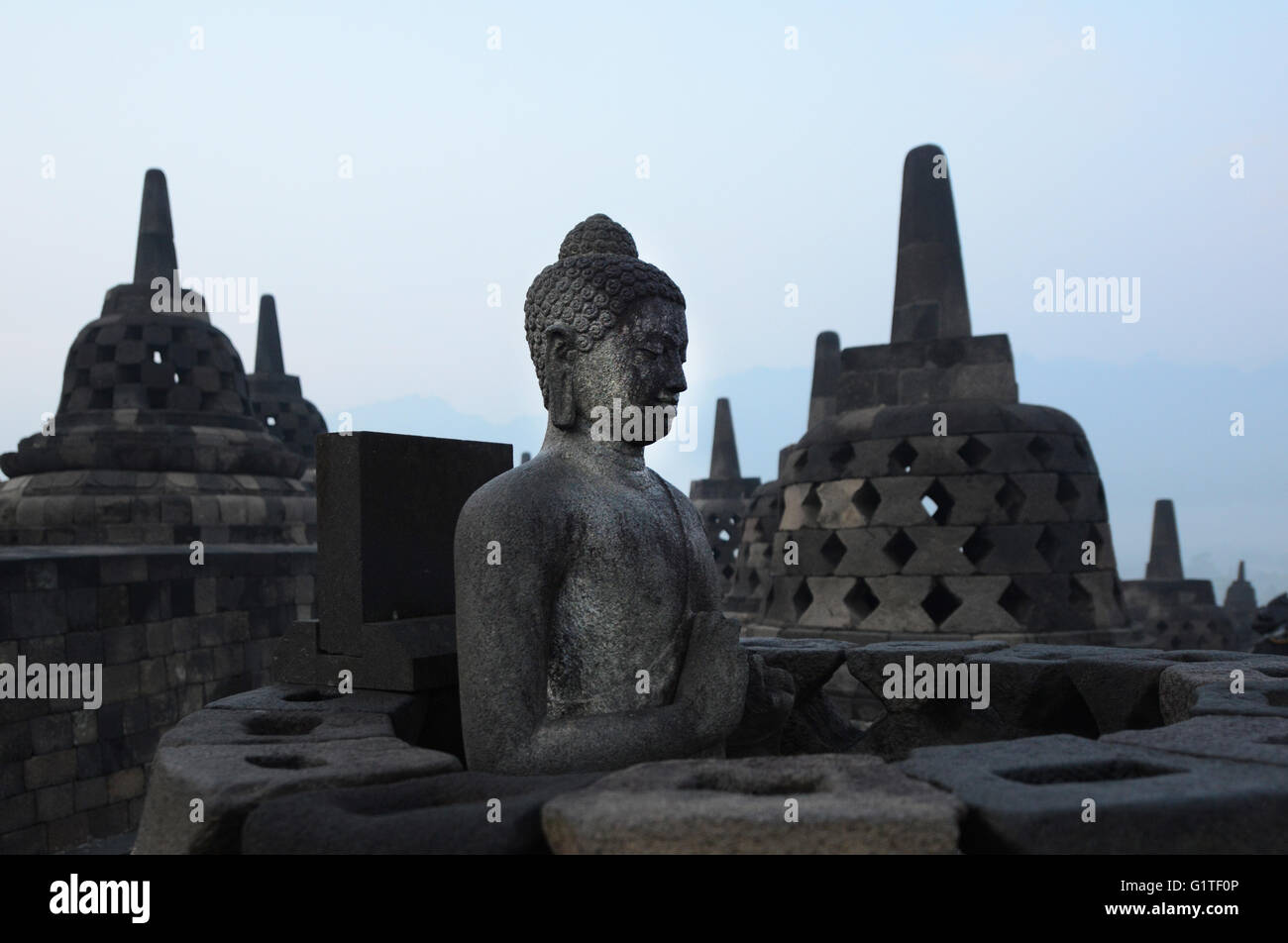The magnificent Borobudur Buddhist temple in central Java Stock Photo ...