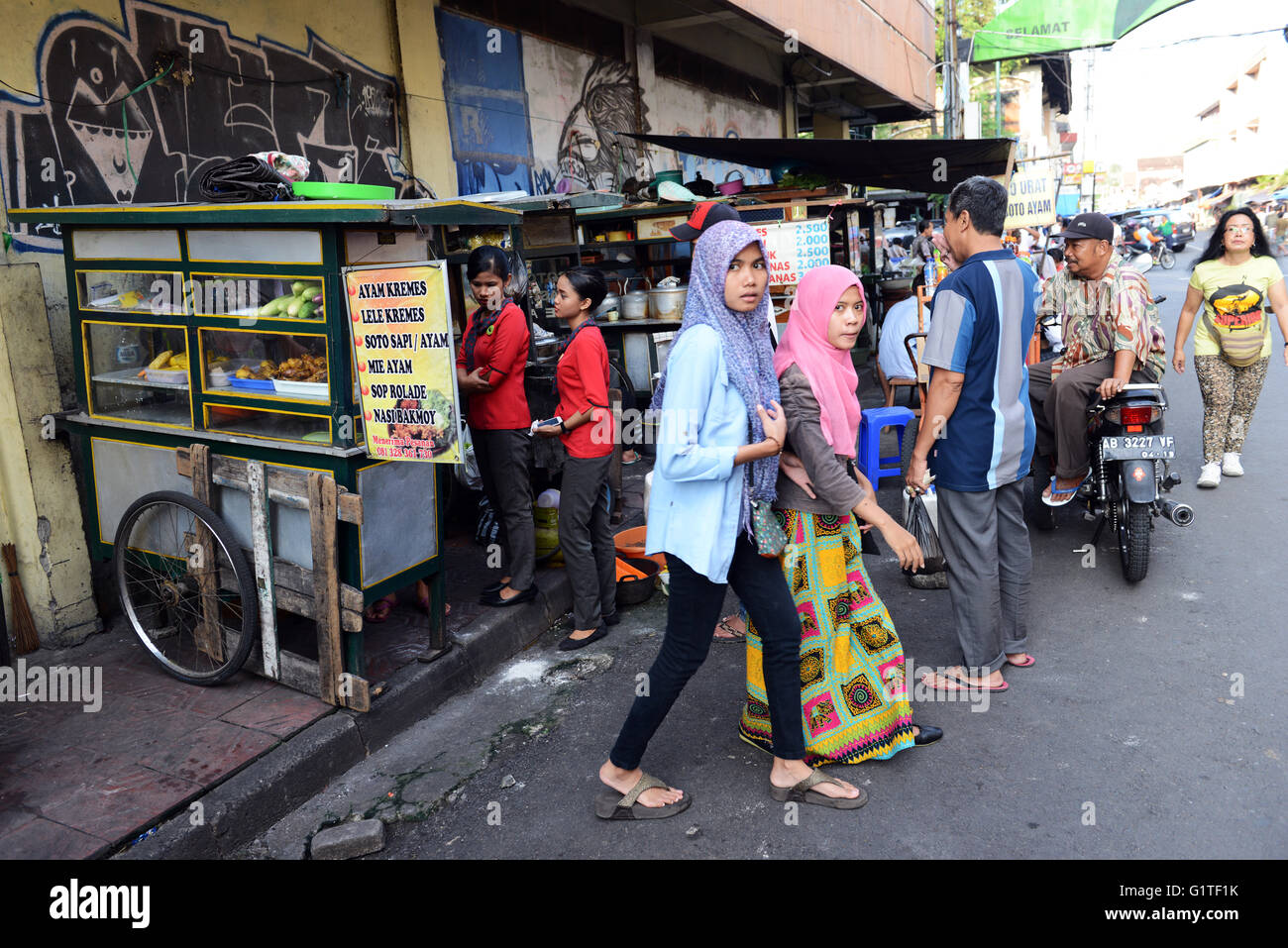 A small street food vendor selling Javanese style chicken in Yogyakarta ...