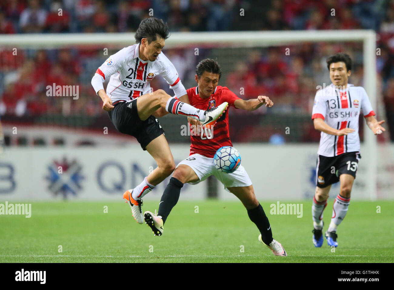 Saitama Stadium 2002, Saitama, Japan. 18th May, 2016. (L to R) Yojiro ...