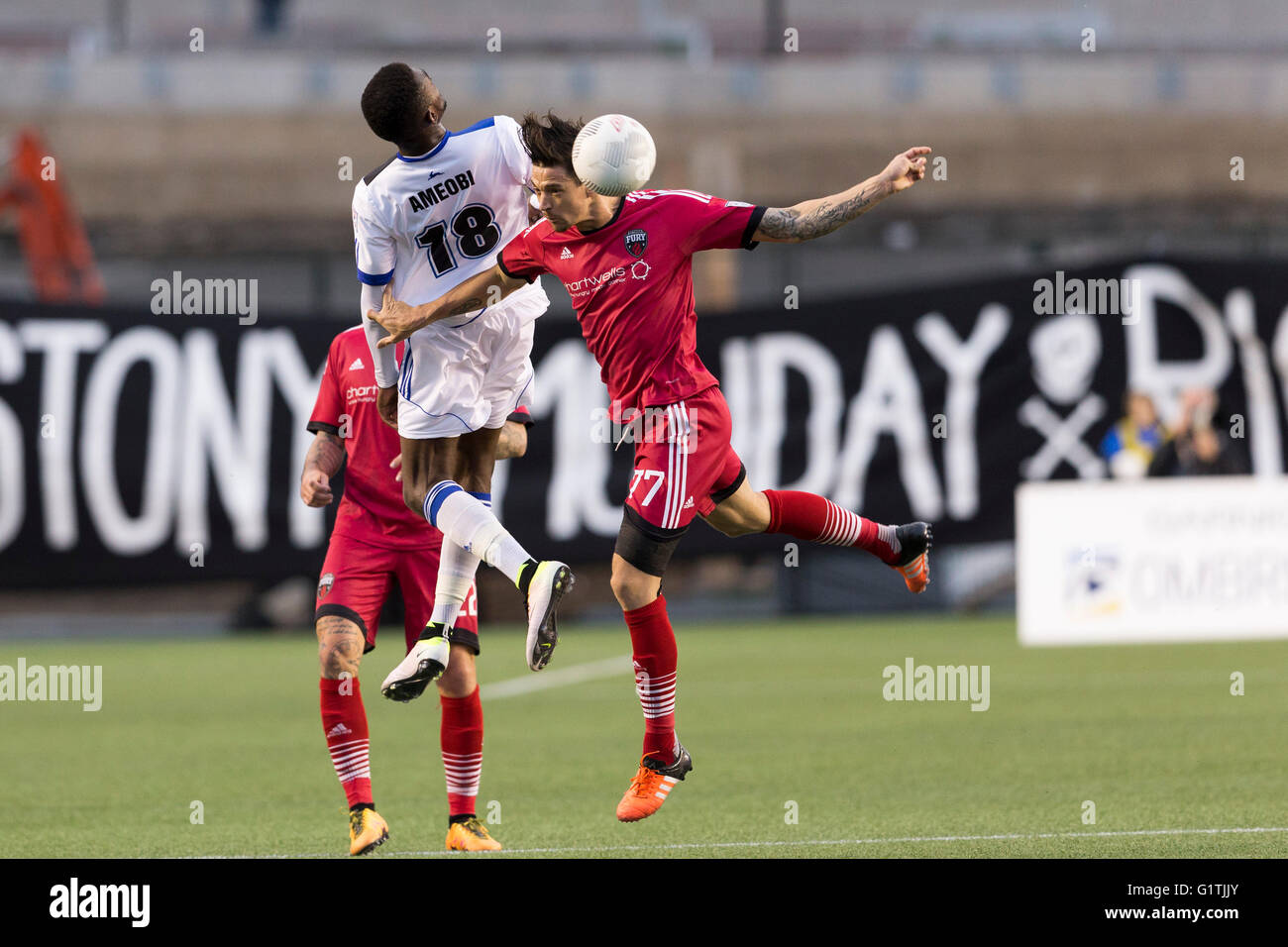 18 jump hi-res stock photography and images - Alamy