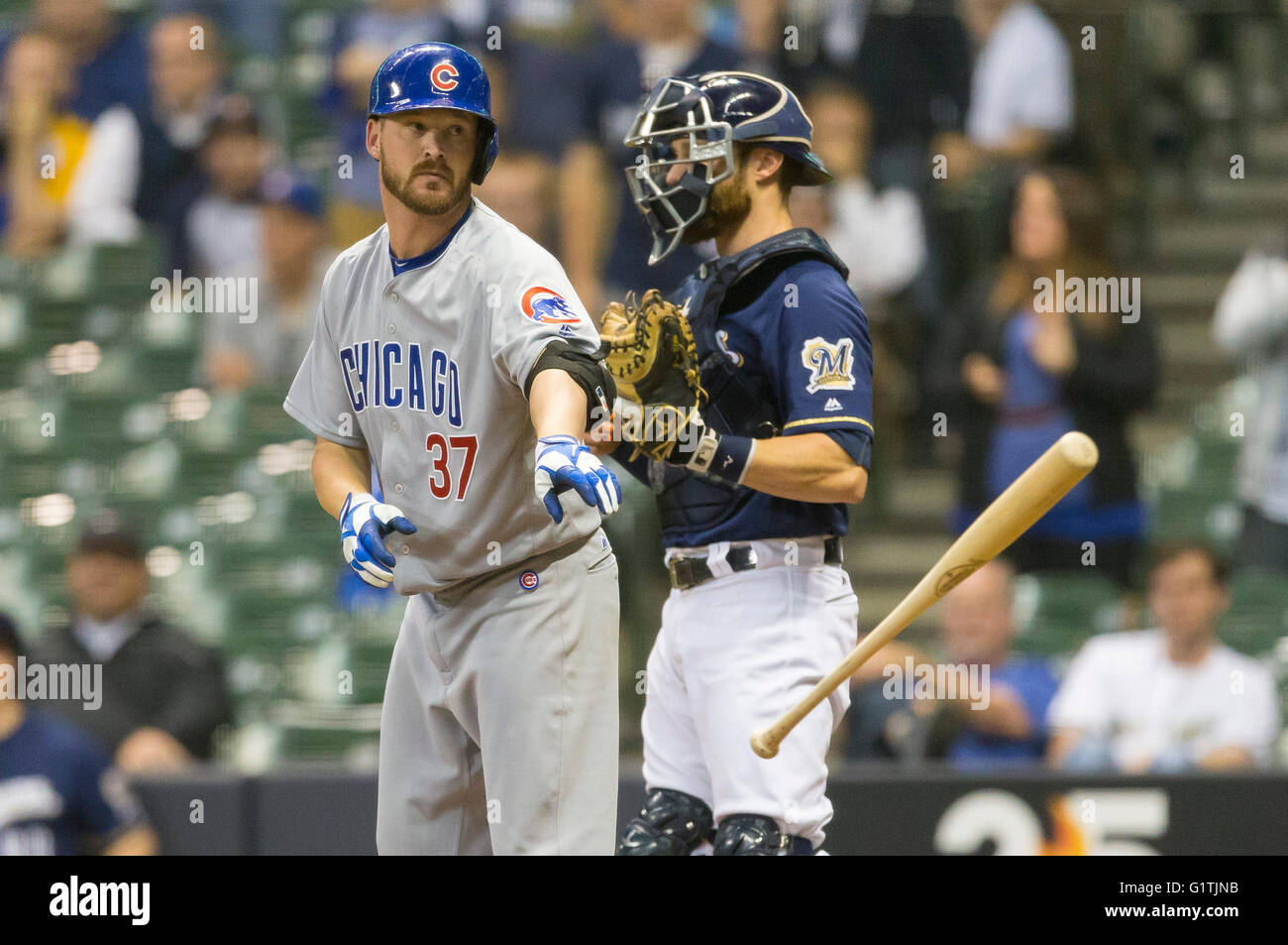 Milwaukee, WI, USA. 18th May, 2016. Chicago Cubs relief pitcher Travis ...