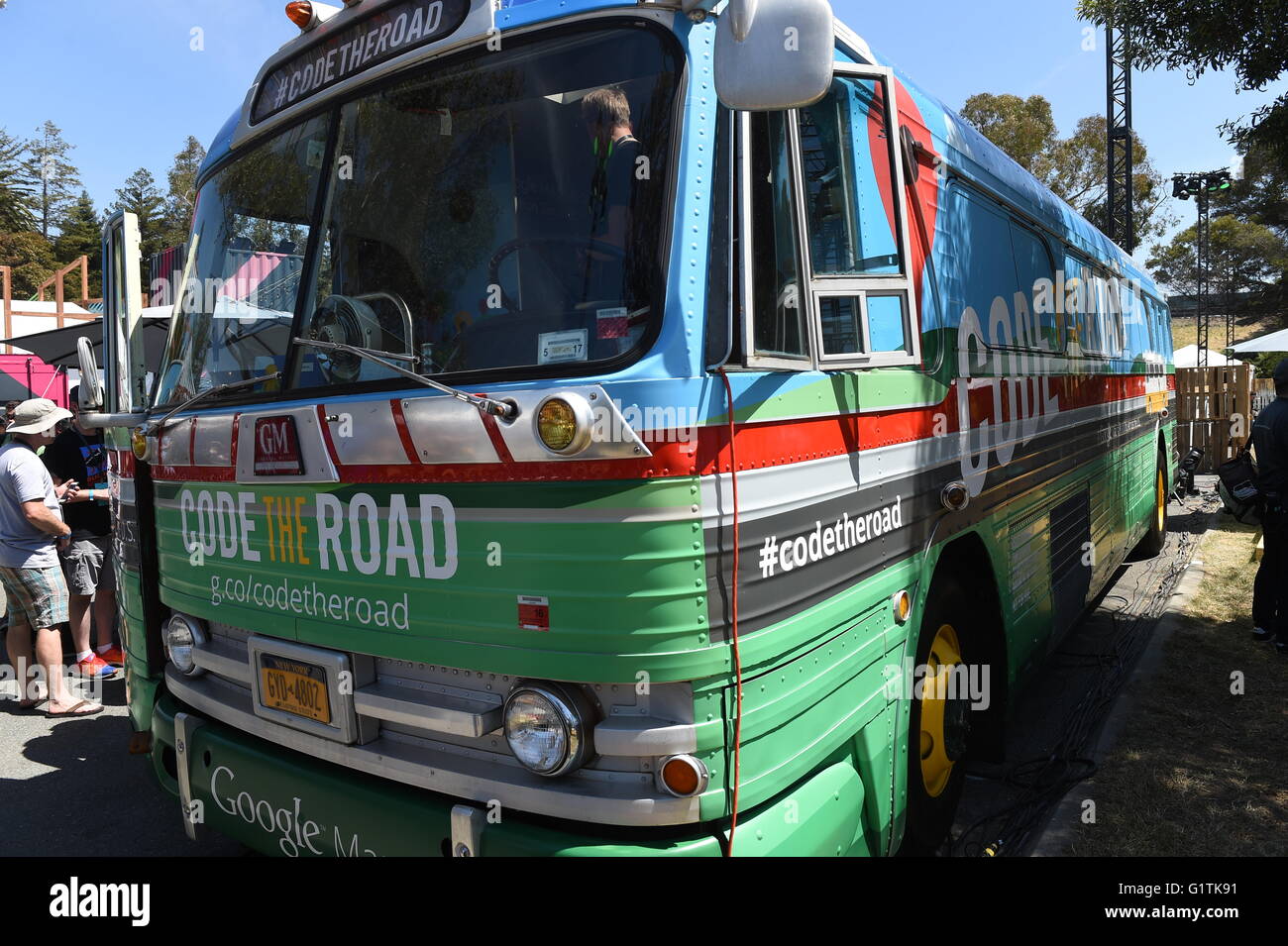 Google bus california hi-res stock photography and images - Alamy