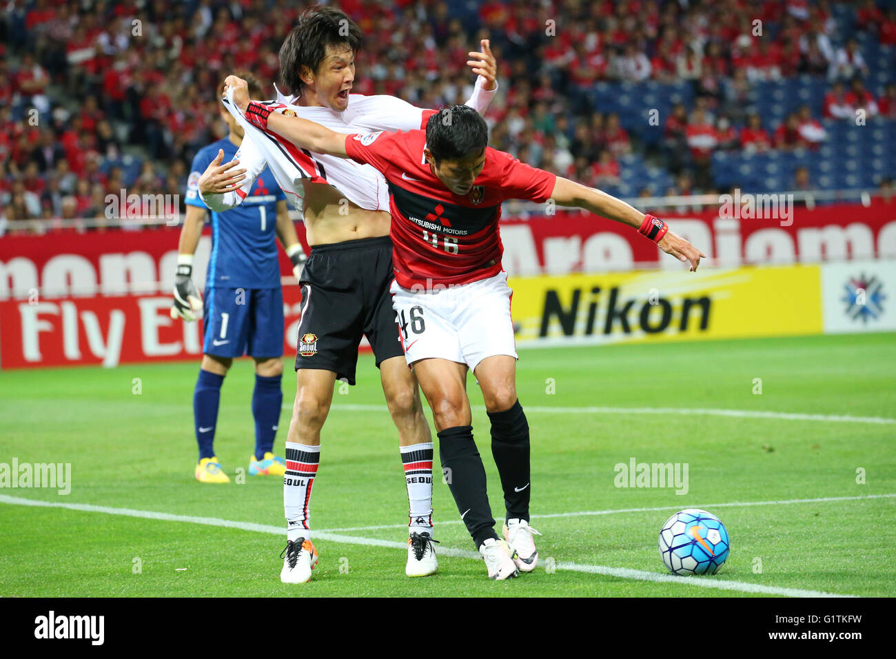 Saitama Stadium 2002, Saitama, Japan. 18th May, 2016. (L to R) Yojiro ...