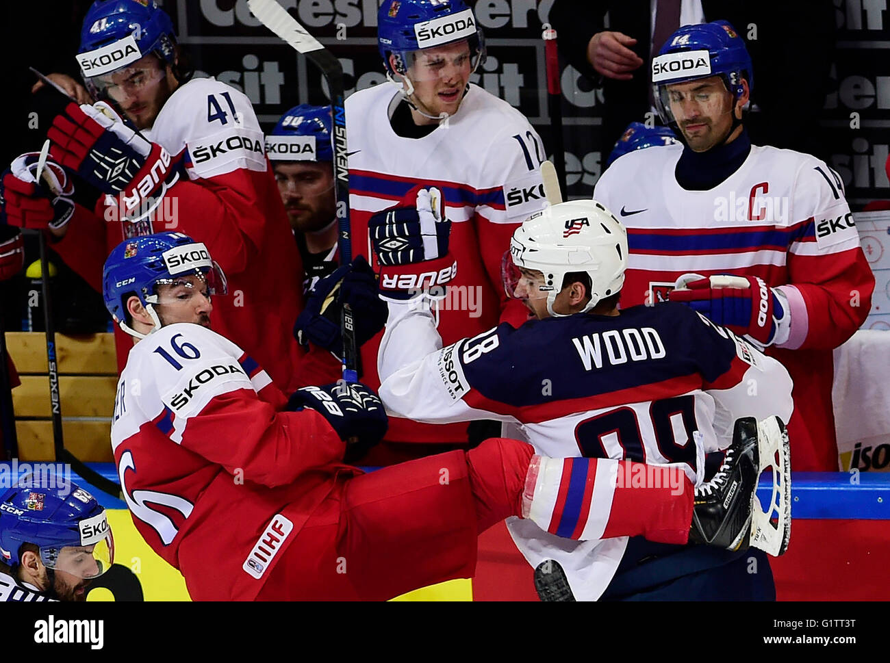 Moscow, Russian Federation. 19th May, 2016. Michal Birner (CZE), left ...