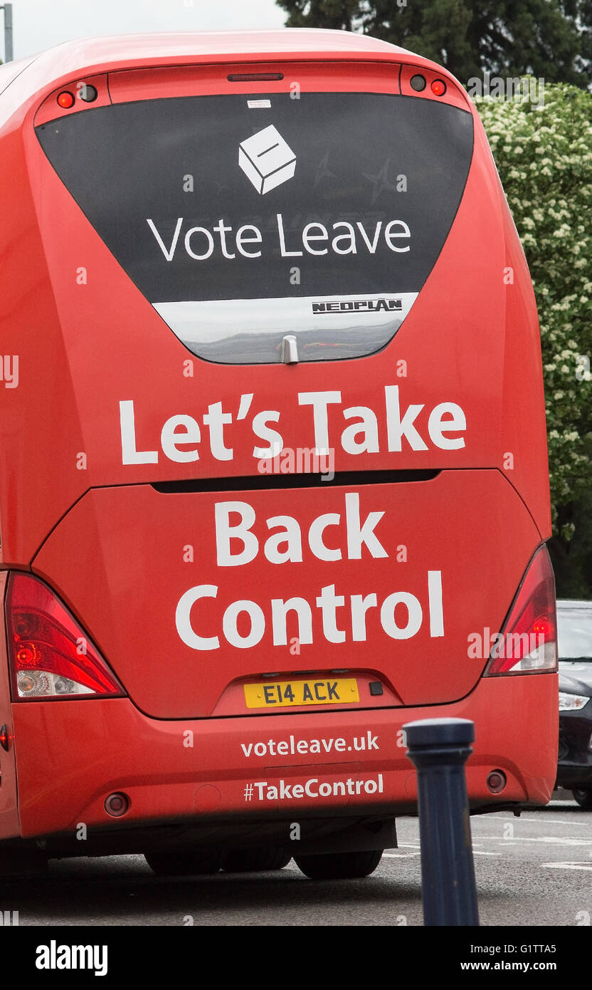 Vote Leave Bus High Resolution Stock Photography and Images - Alamy