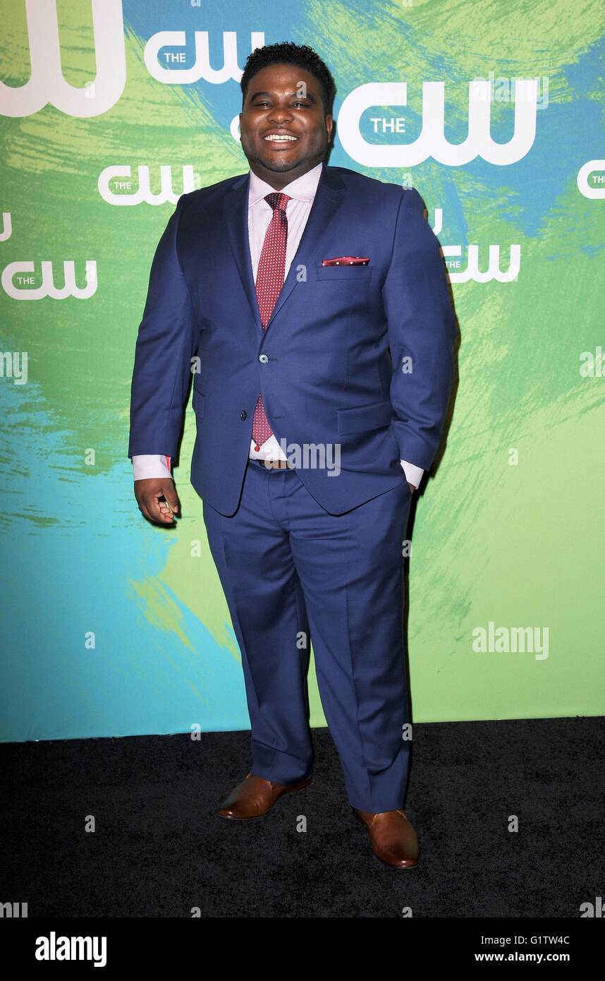 New York, NY, USA. 19th May, 2016. Jonathan Langdon at arrivals for The ...