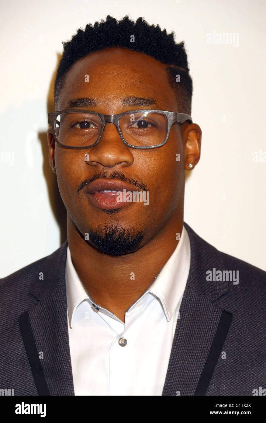 New York, New York, USA. 18th May, 2016. Actor AARON JENNINGS attends ...