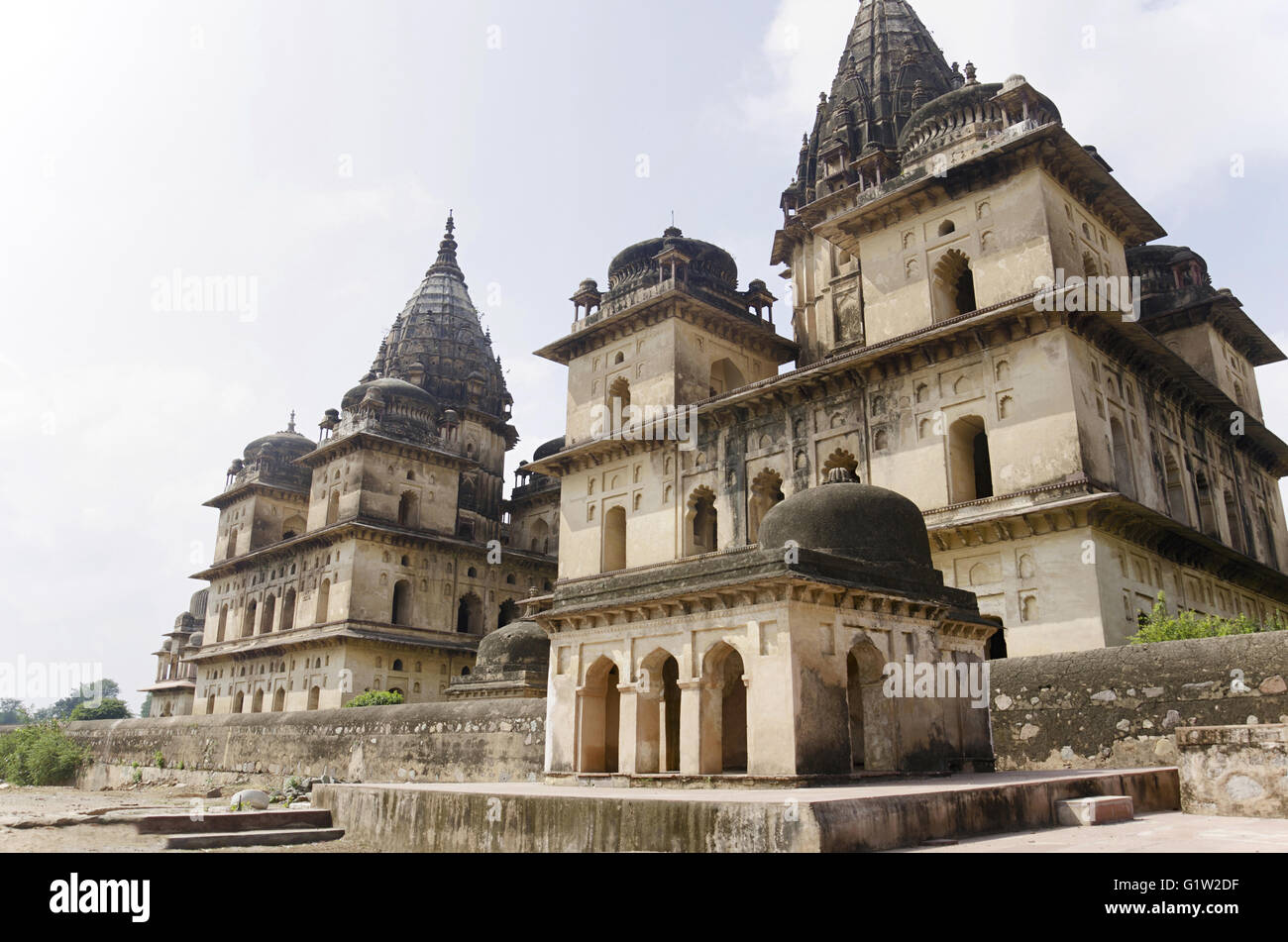 Chatri hi-res stock photography and images - Alamy