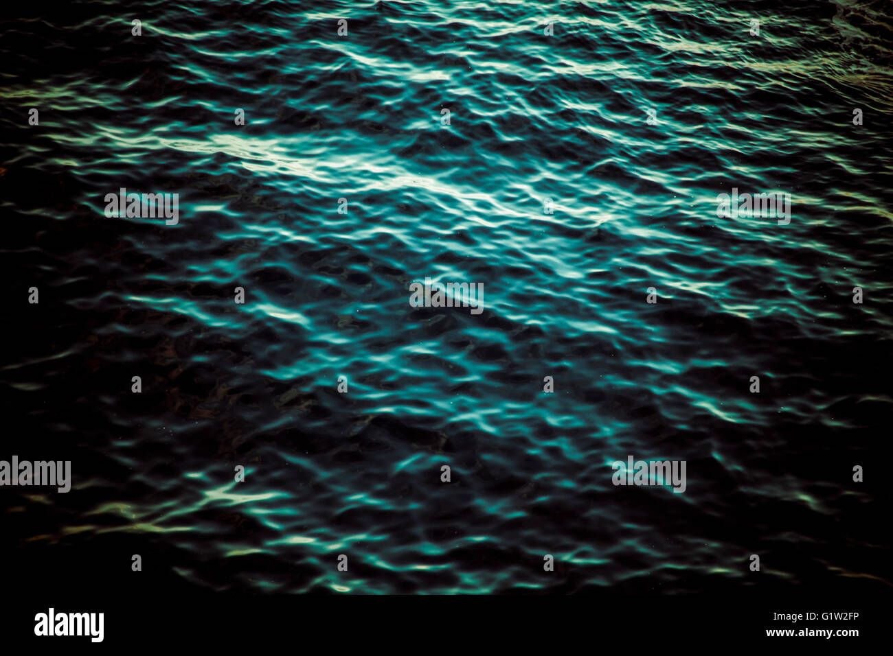 Deep sea hi-res stock photography and images - Alamy