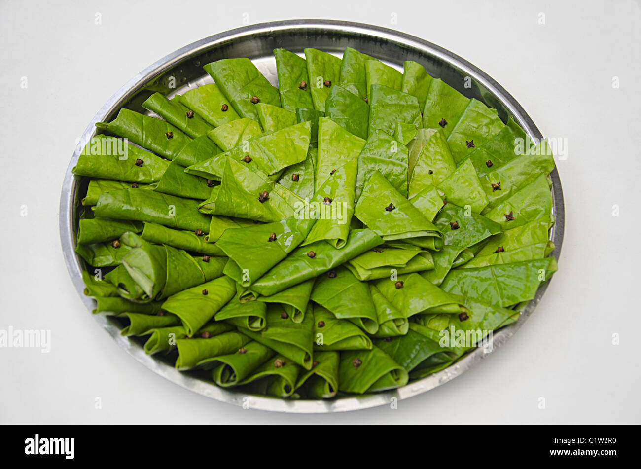 Paan High Resolution Stock Photography and Images - Alamy