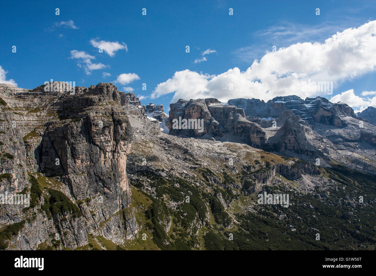 Graffer hi-res stock photography and images - Alamy